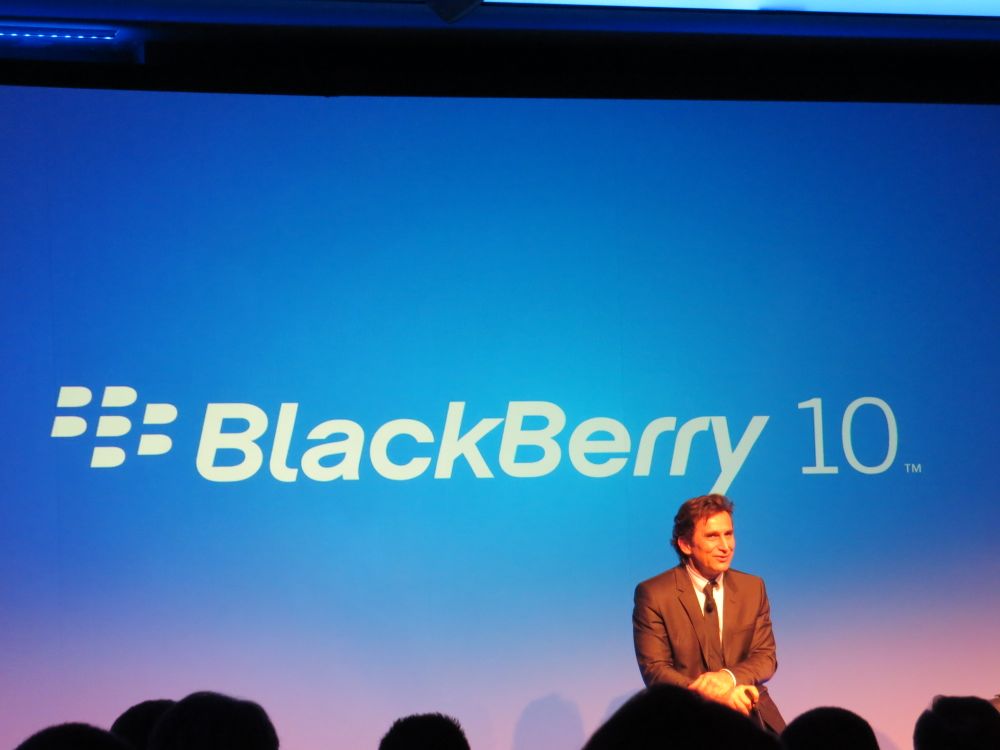Blackberry Z10 e Blackberry 10 in Italia: la presentazione [FOTO e ...